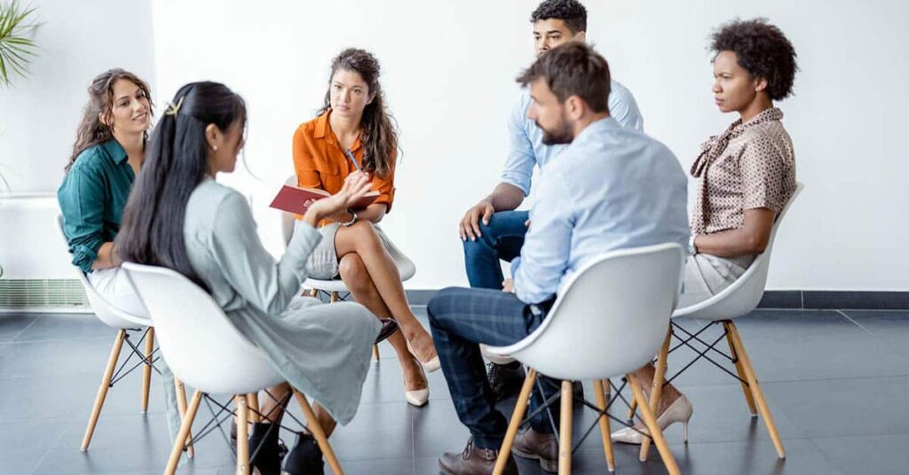 How Do Residential and Outpatient Rehab Programs Compare?